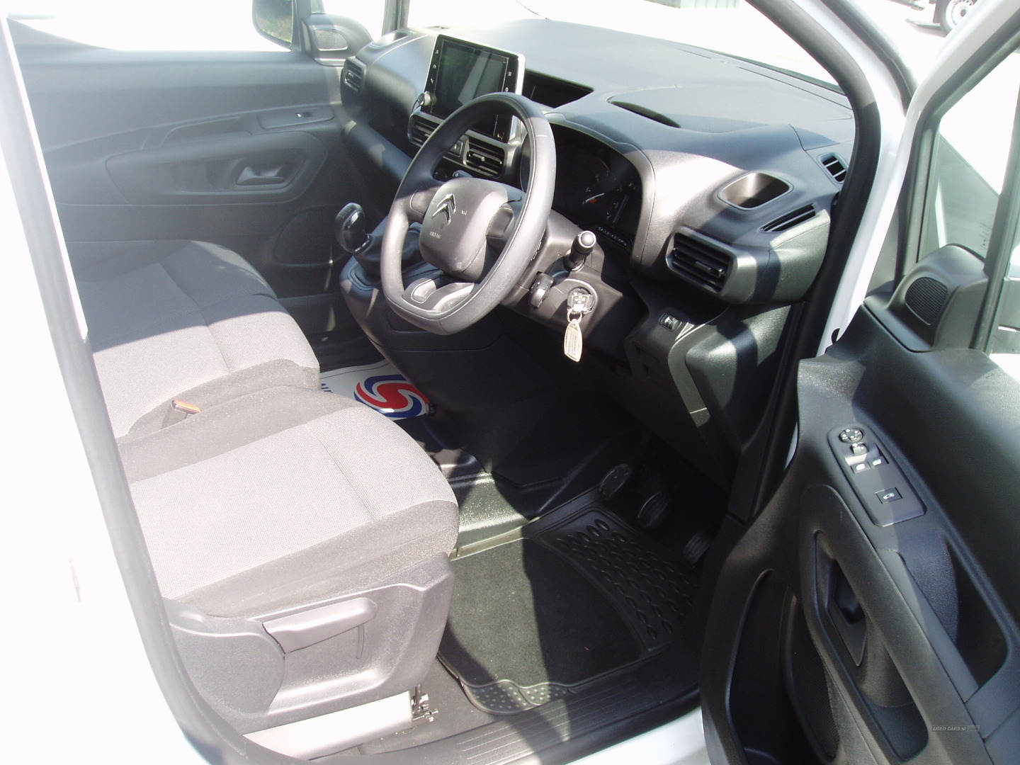 Gallen Vehicle Hire Ltd - Sales